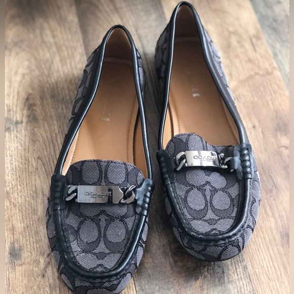 Coach | Shoes | Coach Olive Signature Black Canvas Upper Loafers Size ...
